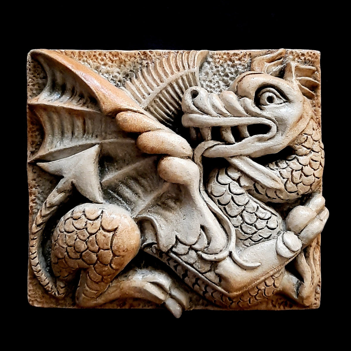 St.David Dragon – rueroyalestone